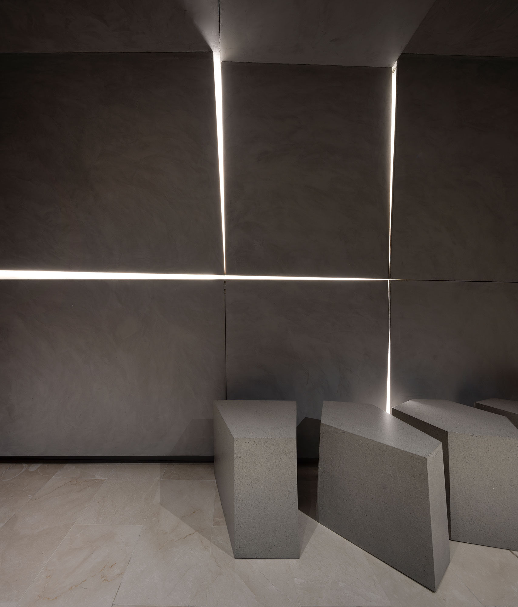 About - Eje Studio 8